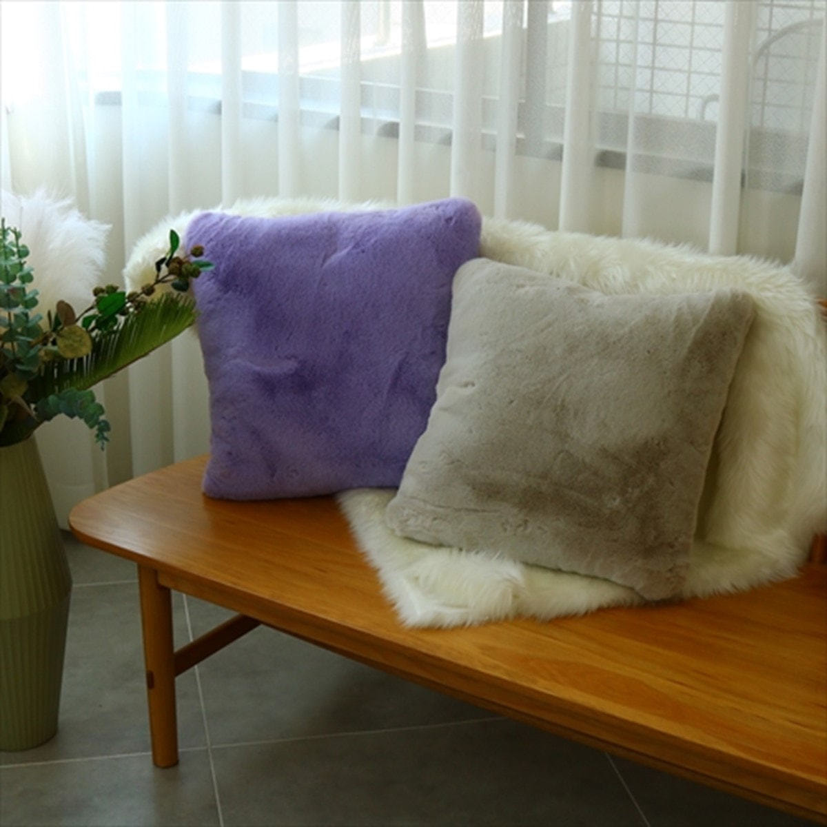 スクエアクッション NeWORKS ノラ＜グレー＞45cm×45cmの卸・通販 | ビューティガレージ