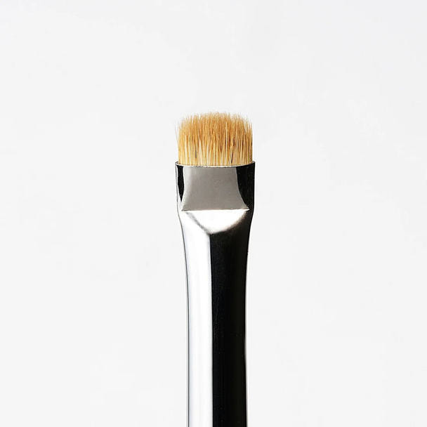 【define brush】ベントアイブロウブラシS 002 (キャップ付)の卸・通販 | ビューティガレージ