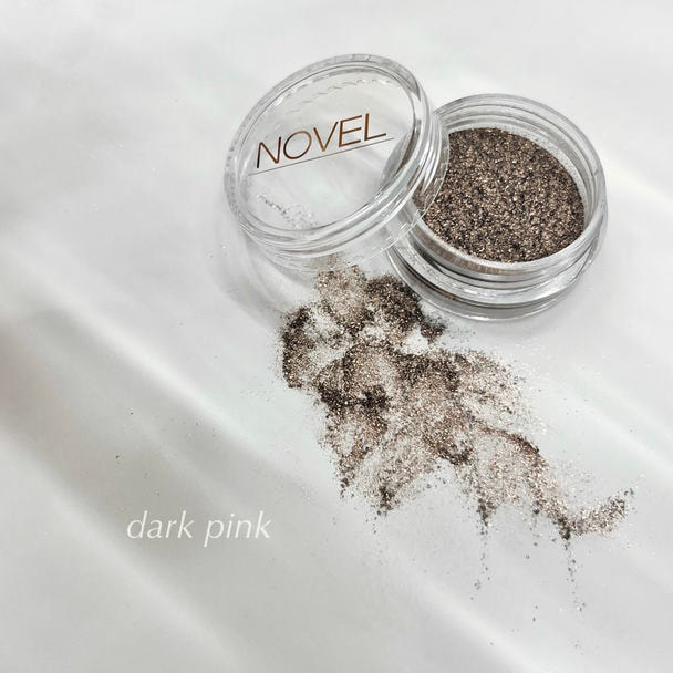NOVEL（ノヴェル）Fumus powder glitter（dark pink）の卸・通販 | ビューティガレージ